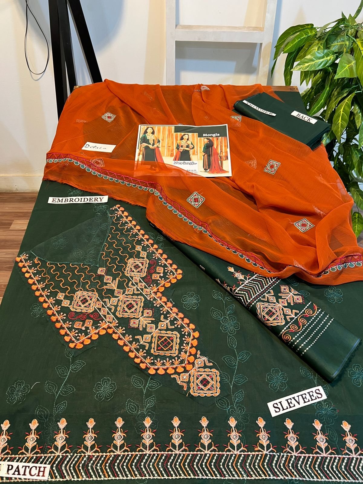 ZERKASH EMBROIDERED LAWN COLLECTION 2025 – EMA Mall